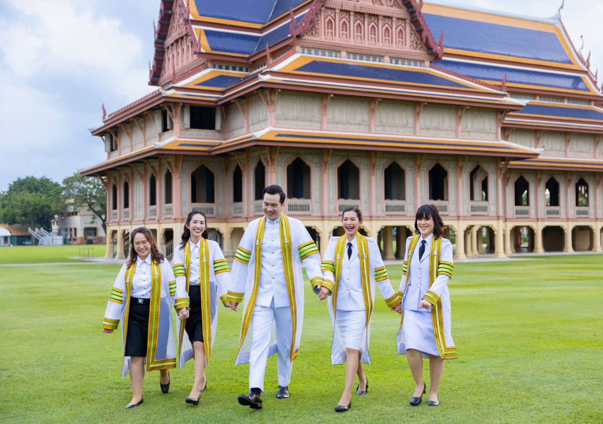 ขอแสดงความยินดีกับบัณฑิตและมหาบัณฑิต – วิทยาลัยพัฒนามหานคร มหาวิทยาลัยนวมินทราธิราช